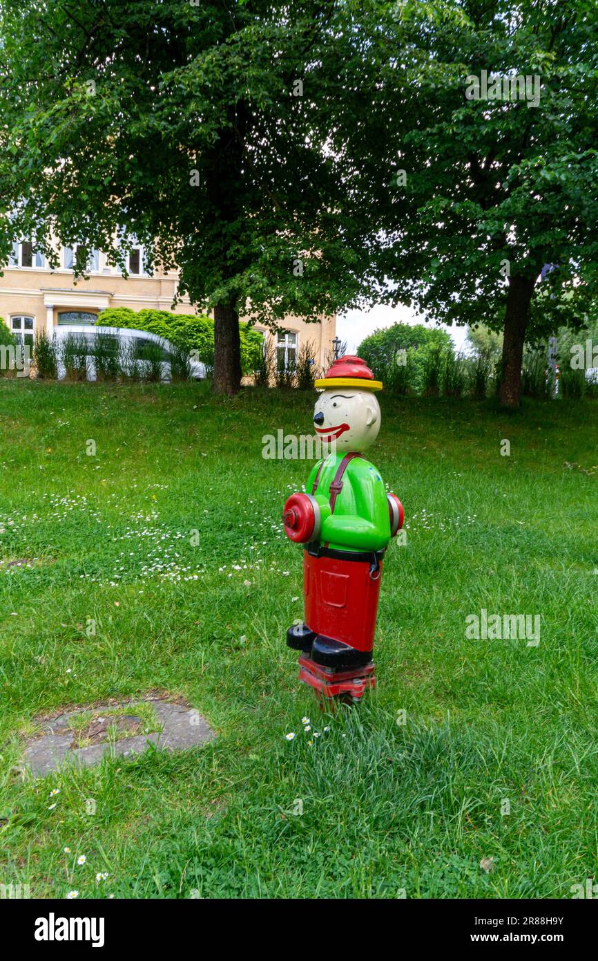 Fire Hydrant Memes A Fire Hydrant Downtown Meme By Soydolphin :)