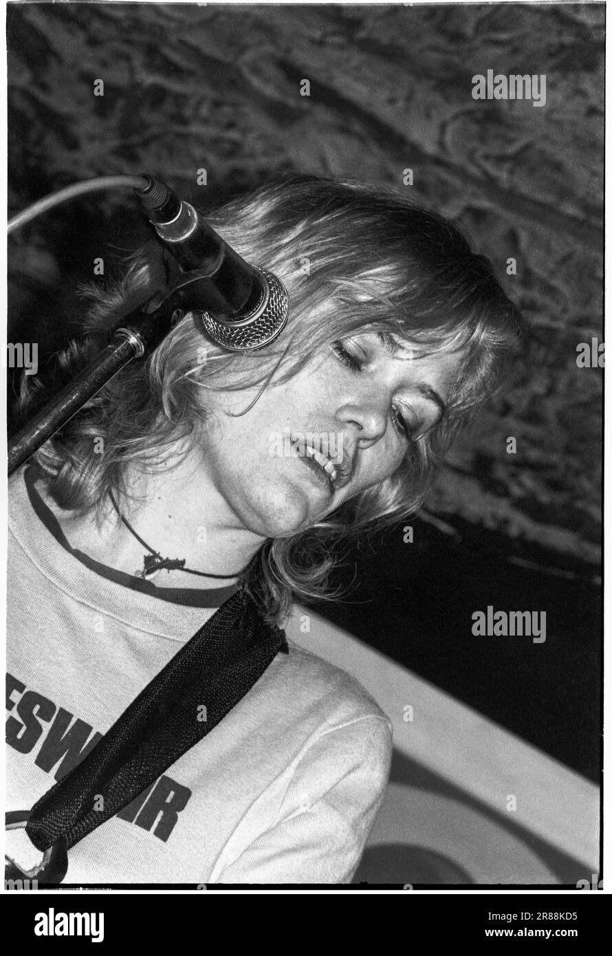 Cerys matthews Black and White Stock Photos & Images - Alamy
