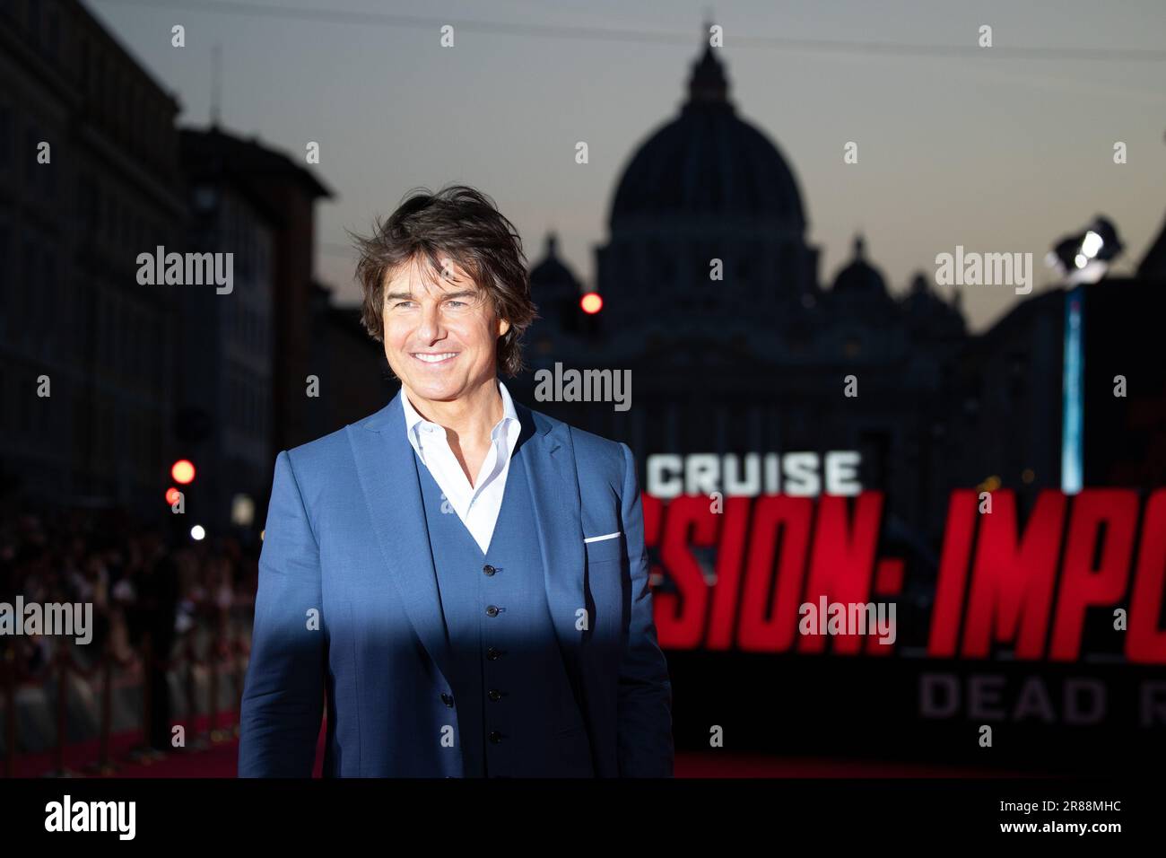 Tom Cruise attends the Global Premiere of Paramount Pictures' "Mission ...