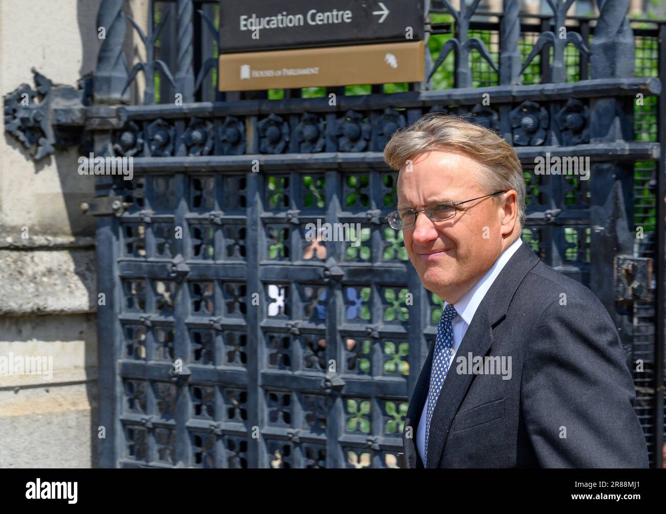 Sir Charles Walker MP (Con: Broxbourne) leaving Parliament 19th June ...