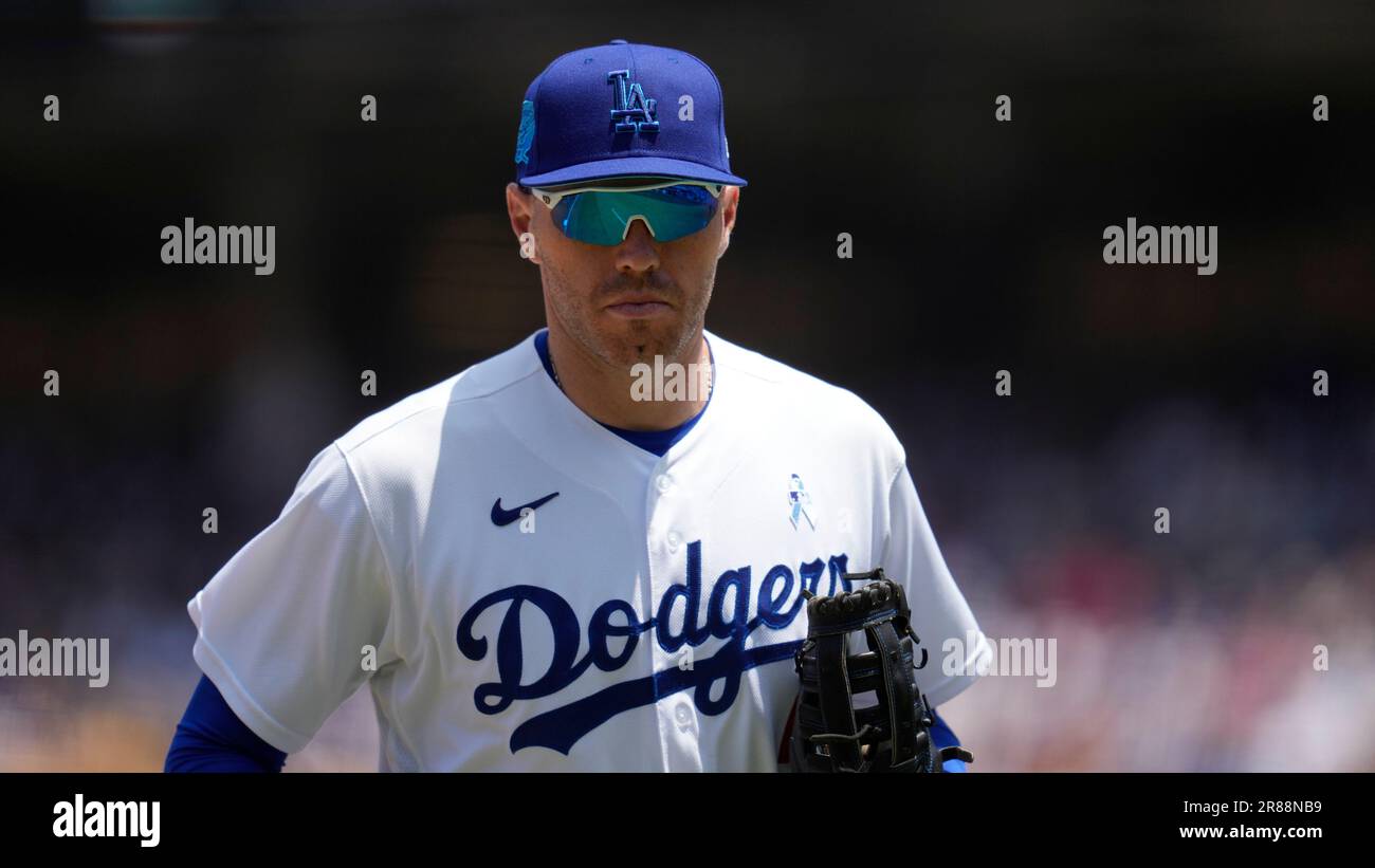 Los Angeles Dodgers first baseman Freddie Freeman (5) runs to the ...
