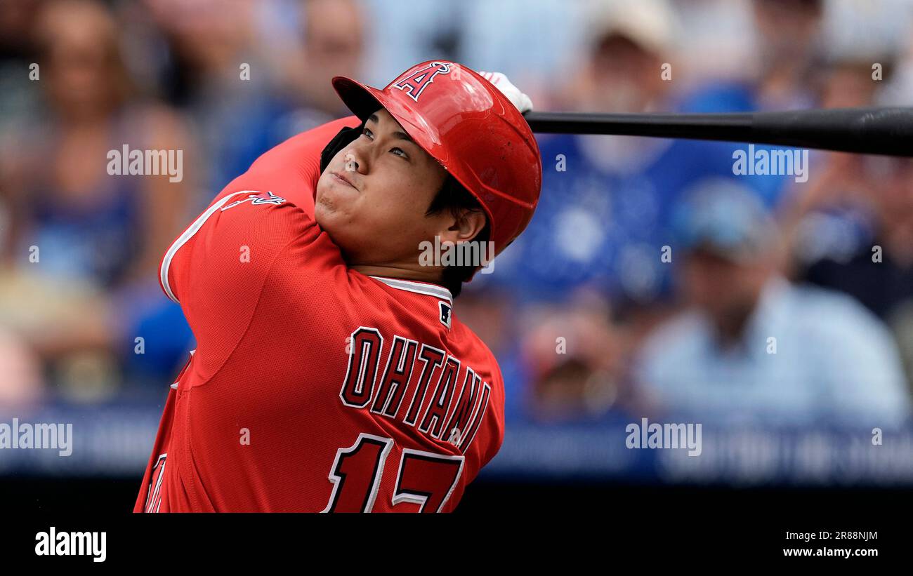 Los Angeles Angels' Shohei Ohtani bats during the first inning of a ...