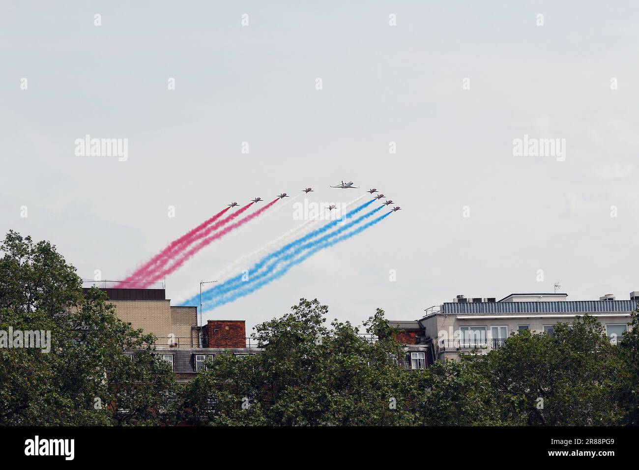 The Red Arrows Envoy IV during the Trooping of the Colour flypast over ...