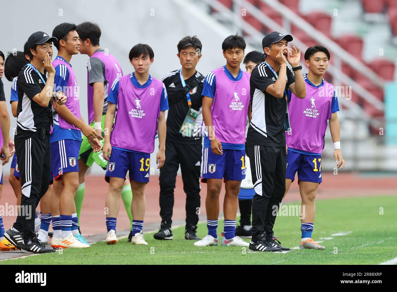 Bangkok, Thailand. 17th June, 2023. Japan head coach Yoshiro Moriyama ...