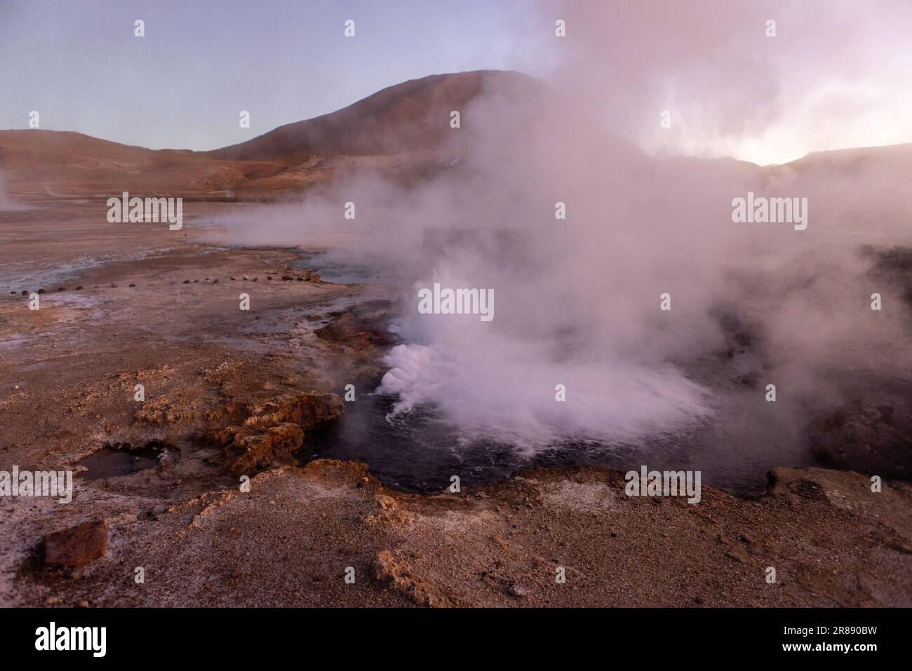 Exploring the fascinating geothermic fields of El Tatio with its ...
