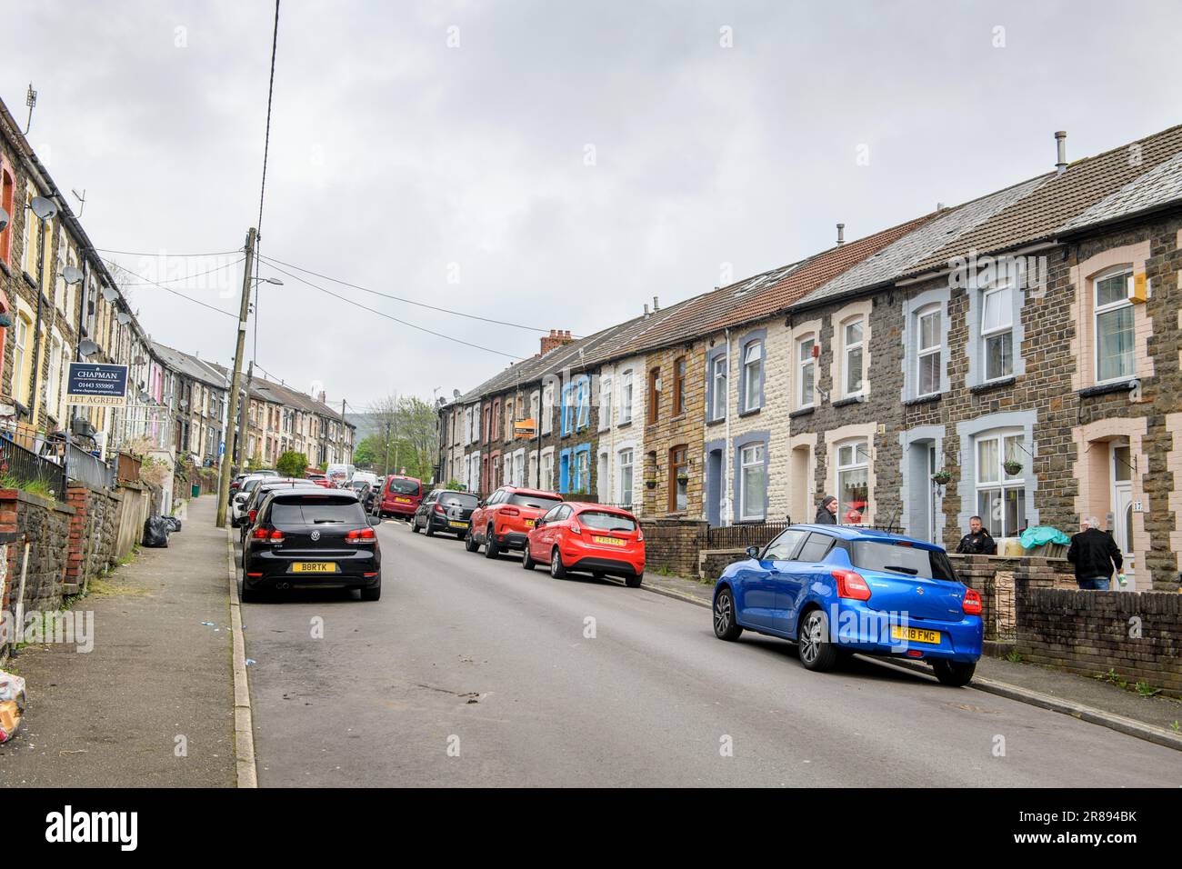 Welsh terraced street hi-res stock photography and images - Alamy