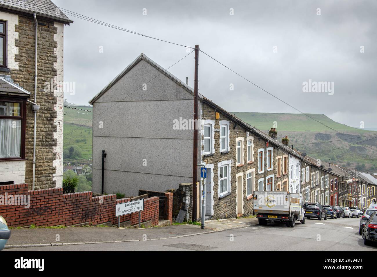 Rhondda valleys street hi-res stock photography and images - Alamy