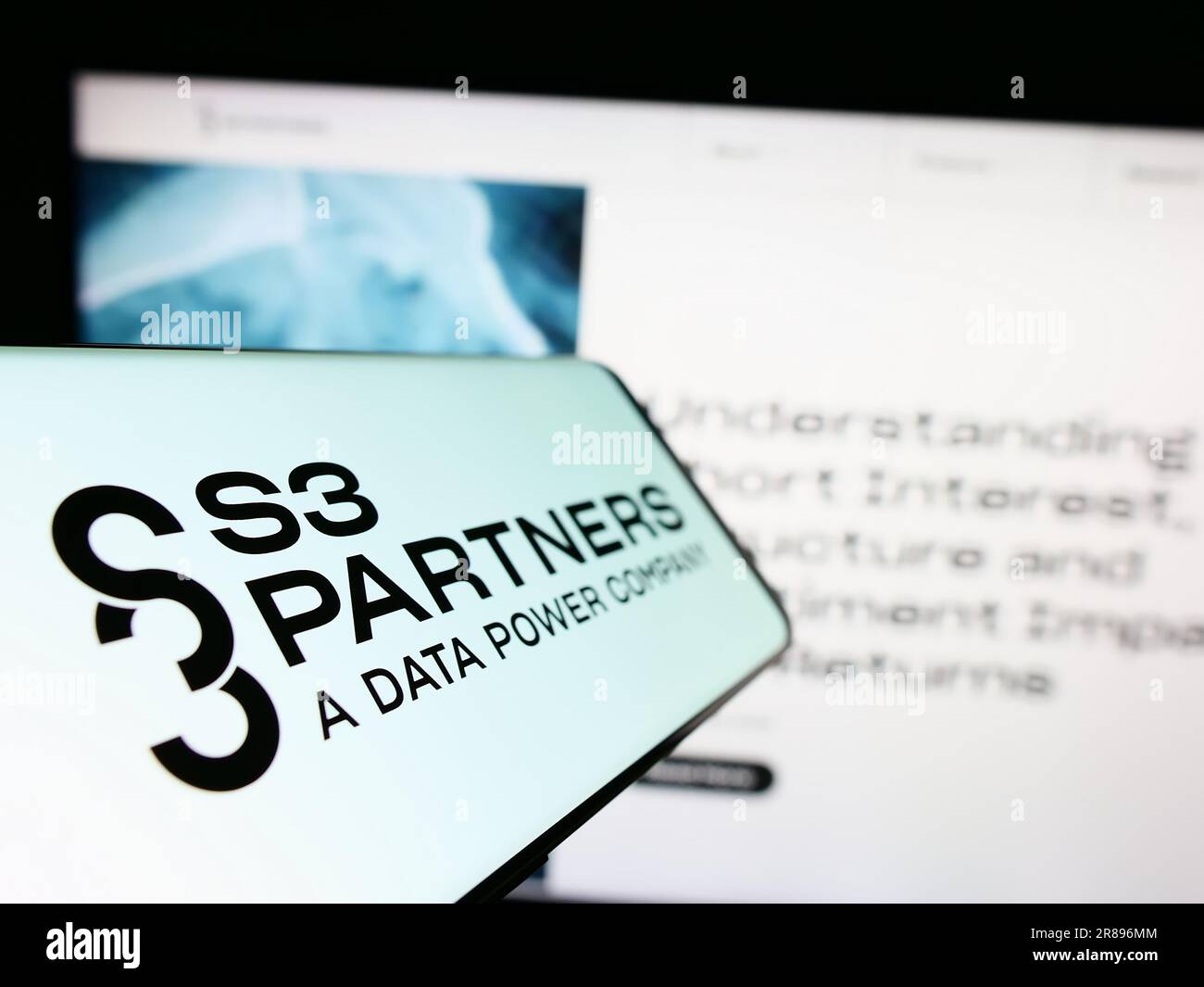 Data analytics hi-res stock photography and images - Alamy