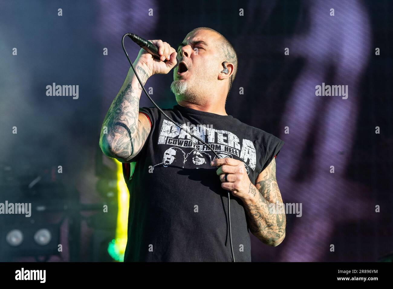 High res photo of pantera band hi-res stock photography and images - Alamy