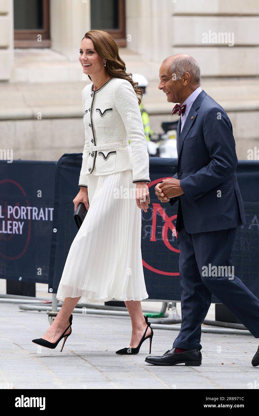 Princess catherine kate middleton headshot head shot hi-res stock ...