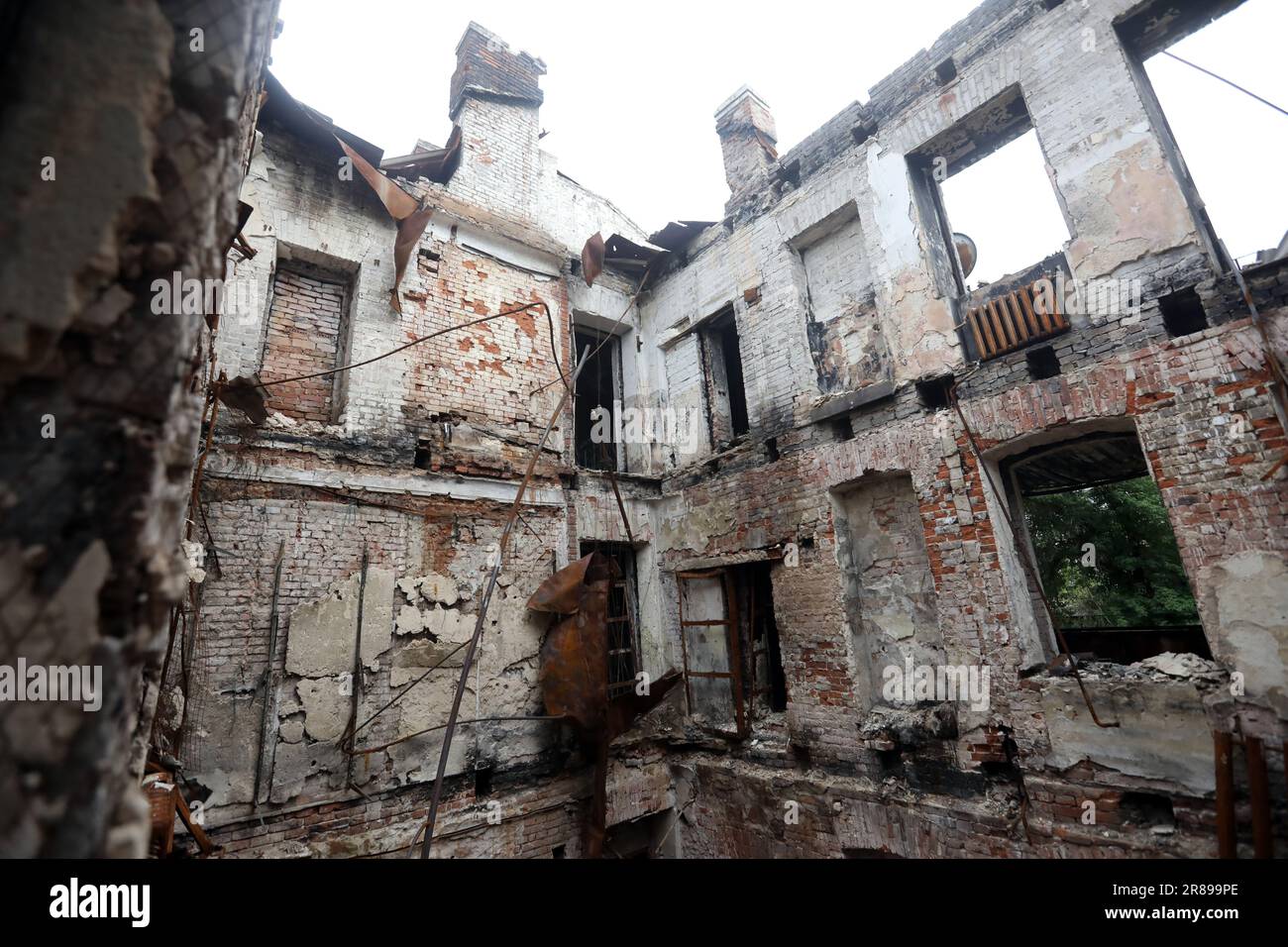 LYMAN, UKRAINE - JUNE 16, 2023 - An Ukrtelecom office building lies in ...