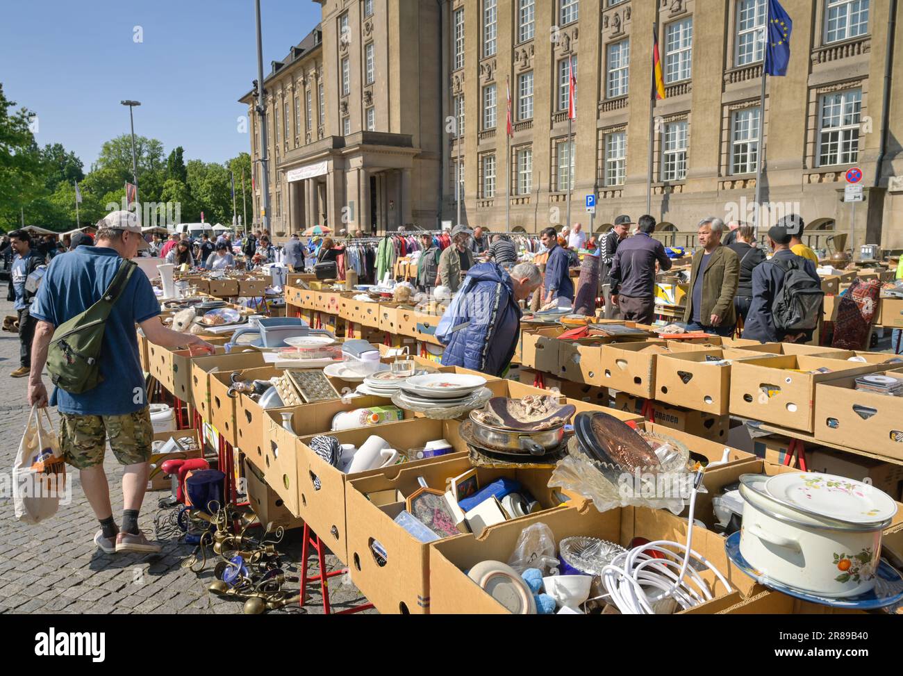 Schöneberg berlin markt hi-res stock photography and images - Alamy