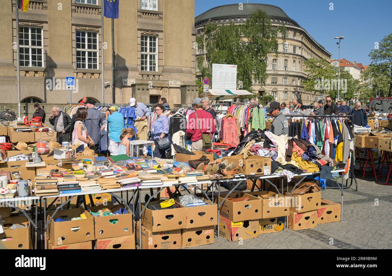 Schöneberg berlin markt hi-res stock photography and images - Alamy