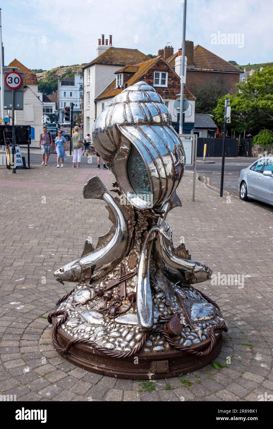 Hastings statue hi-res stock photography and images - Alamy