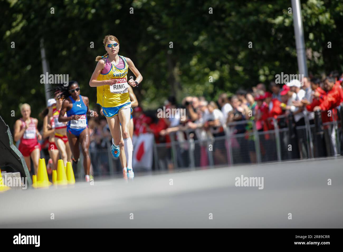 Lisa king hi-res stock photography and images - Alamy