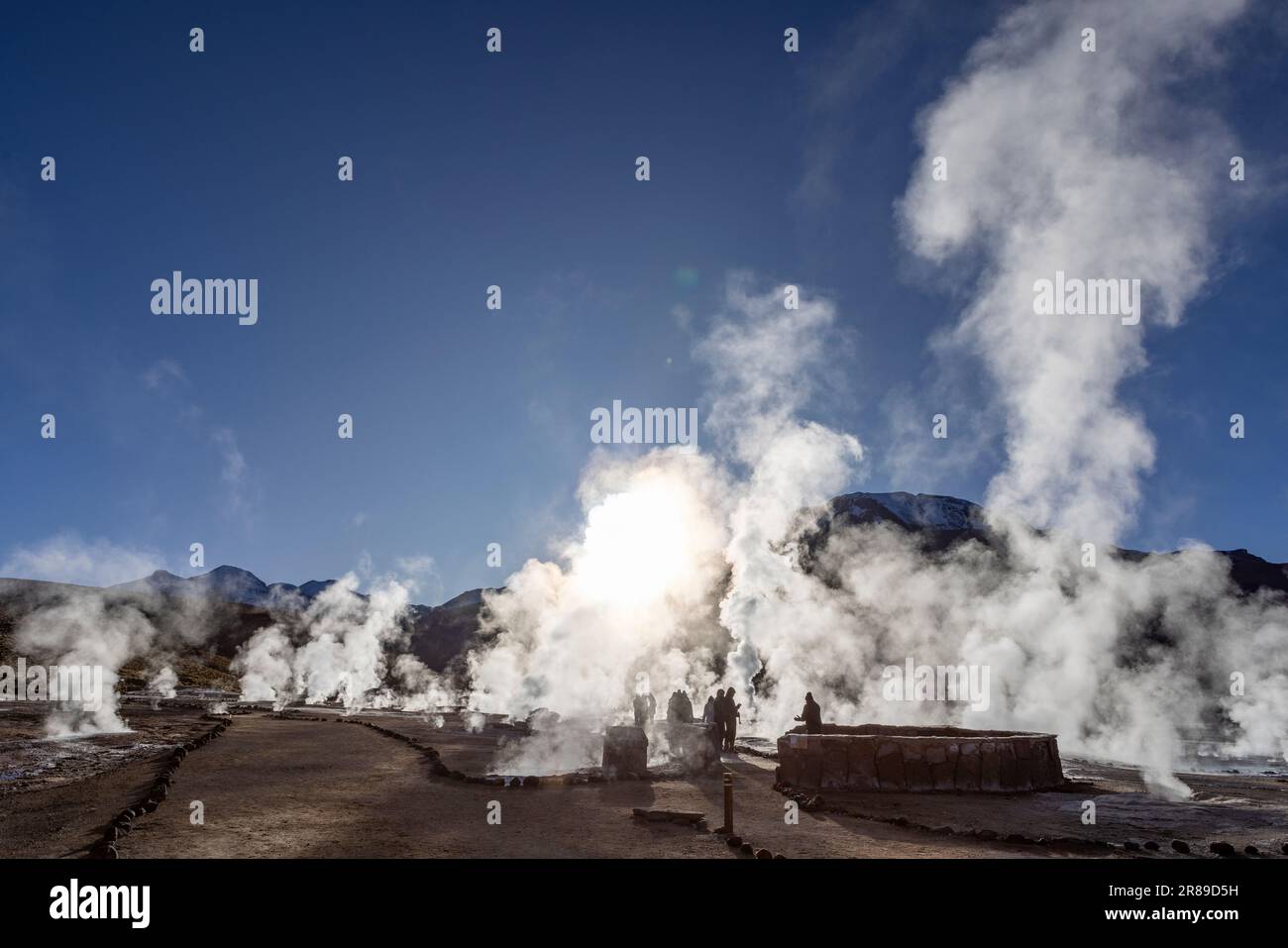 Exploring the fascinating geothermic fields of El Tatio with its ...