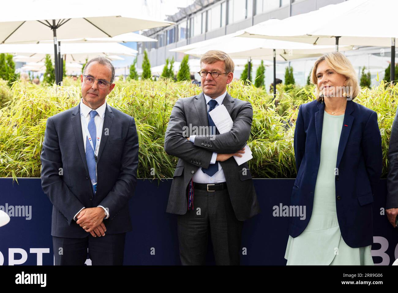 Dirk hoke hi-res stock photography and images - Alamy