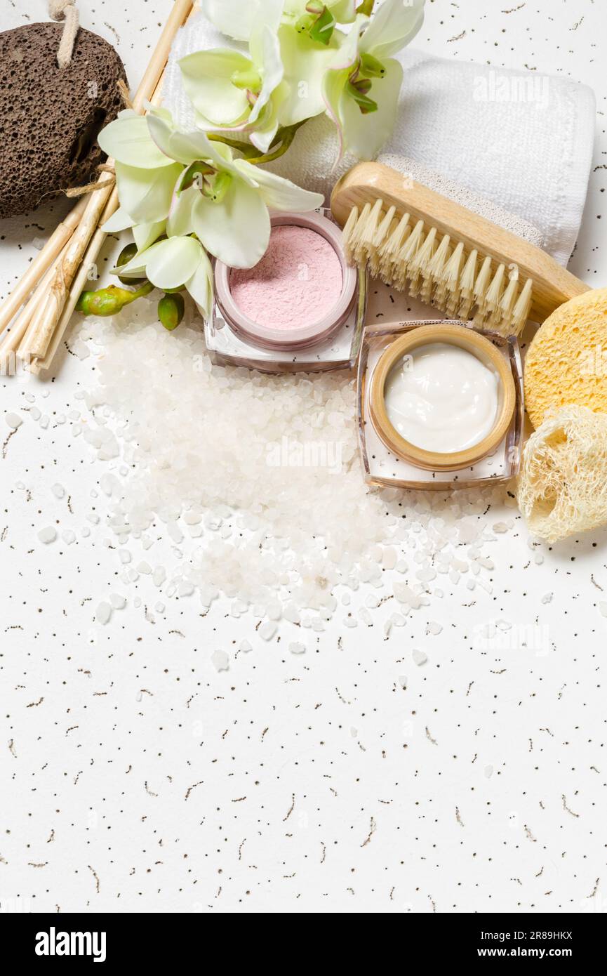 Beautiful spa setting Stock Photo - Alamy