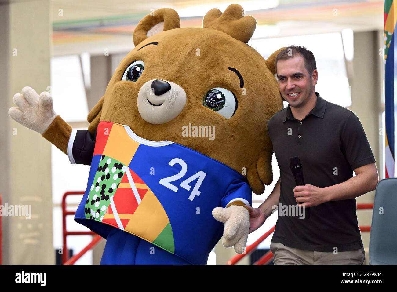 Gelsenkirchen, Germany. 20th June, 2023. Soccer: EM 2024, presentation ...