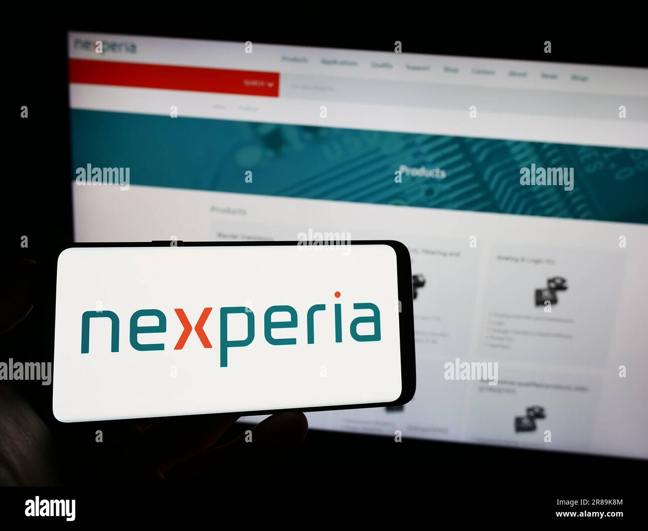 Wingtech logo hi-res stock photography and images - Alamy