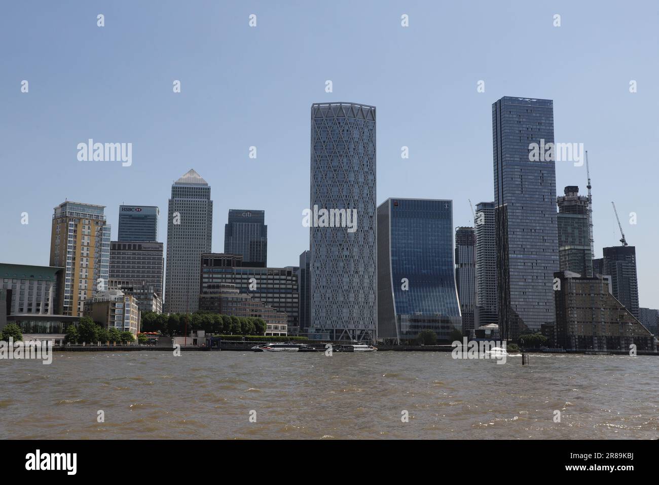 London docklands skyline including Newfoundland, Landmark Pinnacle and ...