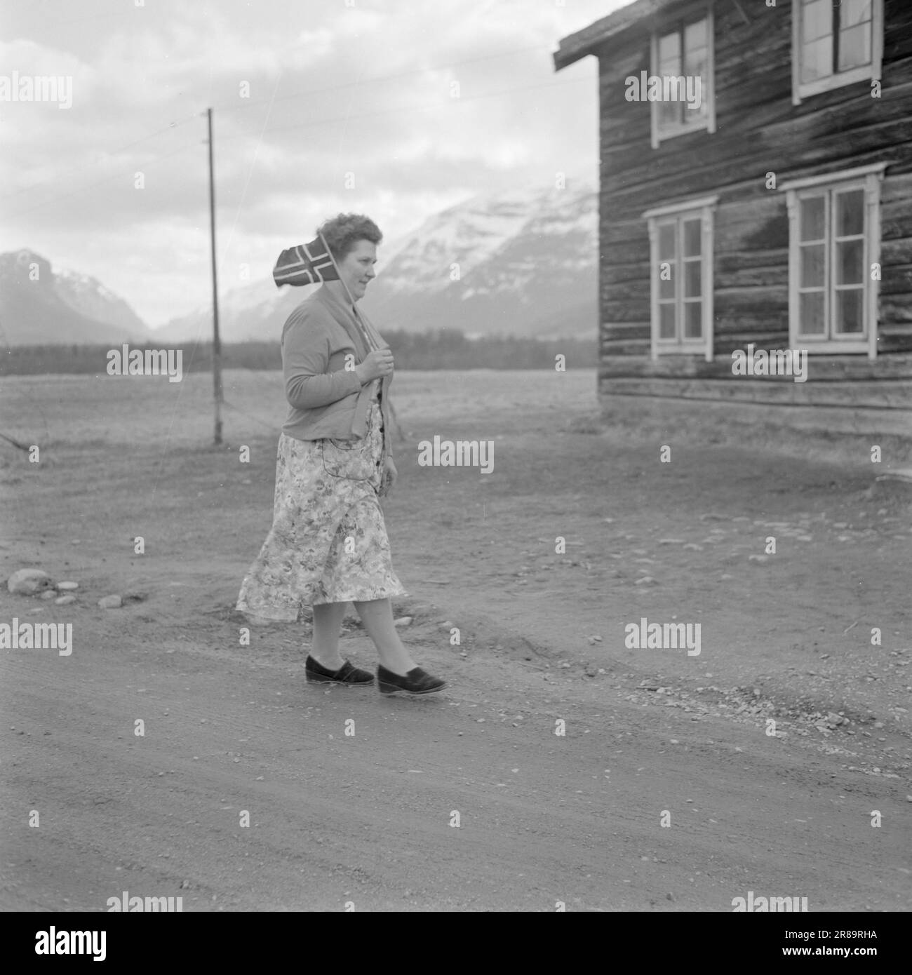 Current 24-5-1960: Historical 17 May picture 20 years later 20 years ...