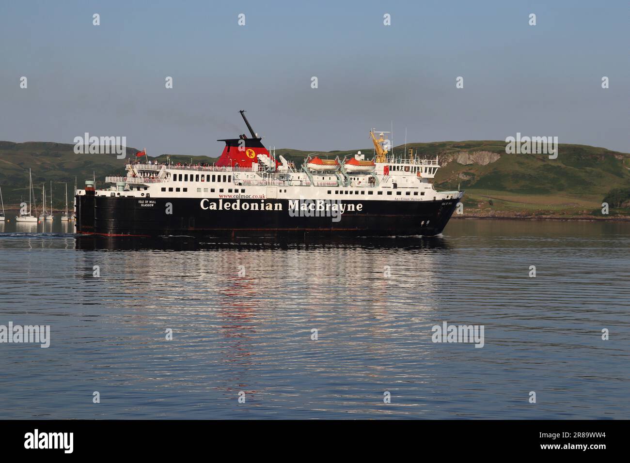 Calmac ferry in Oban Bay Stock Photo - Alamy