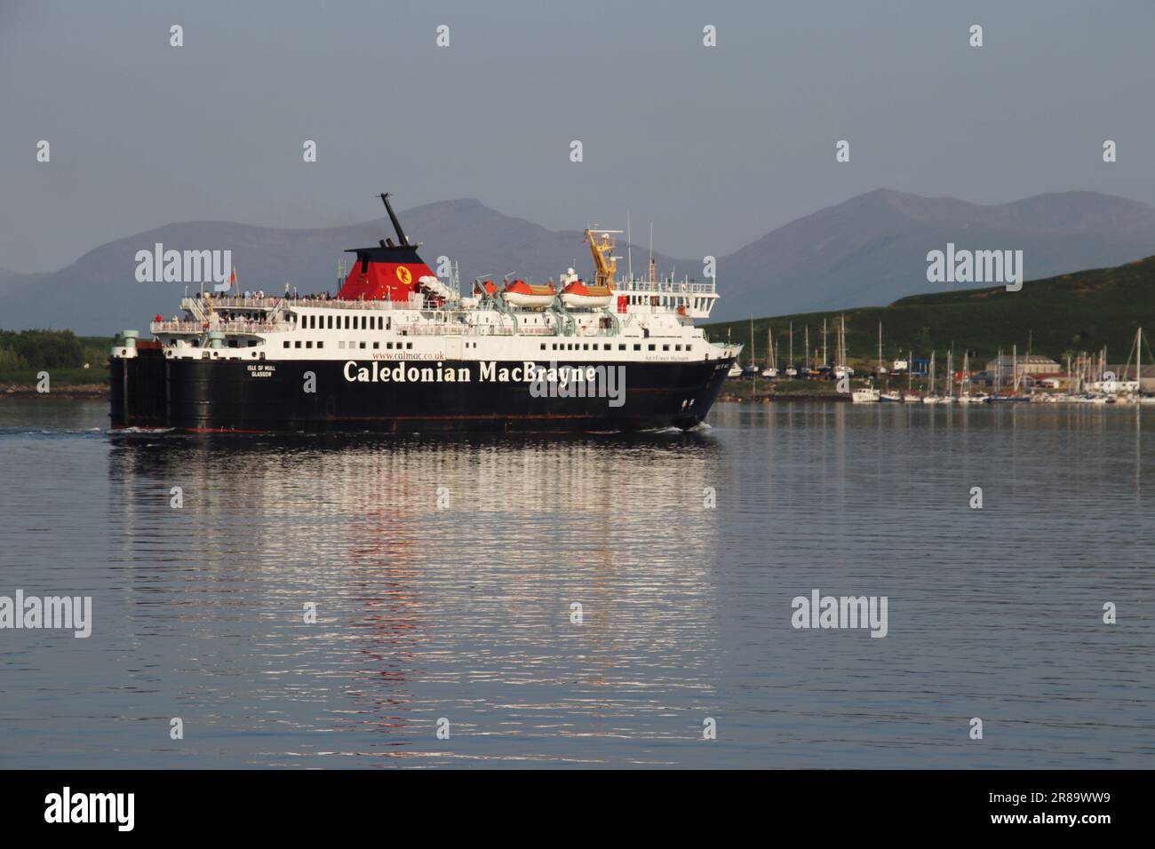 Calmac ferry in Oban Bay Stock Photo - Alamy