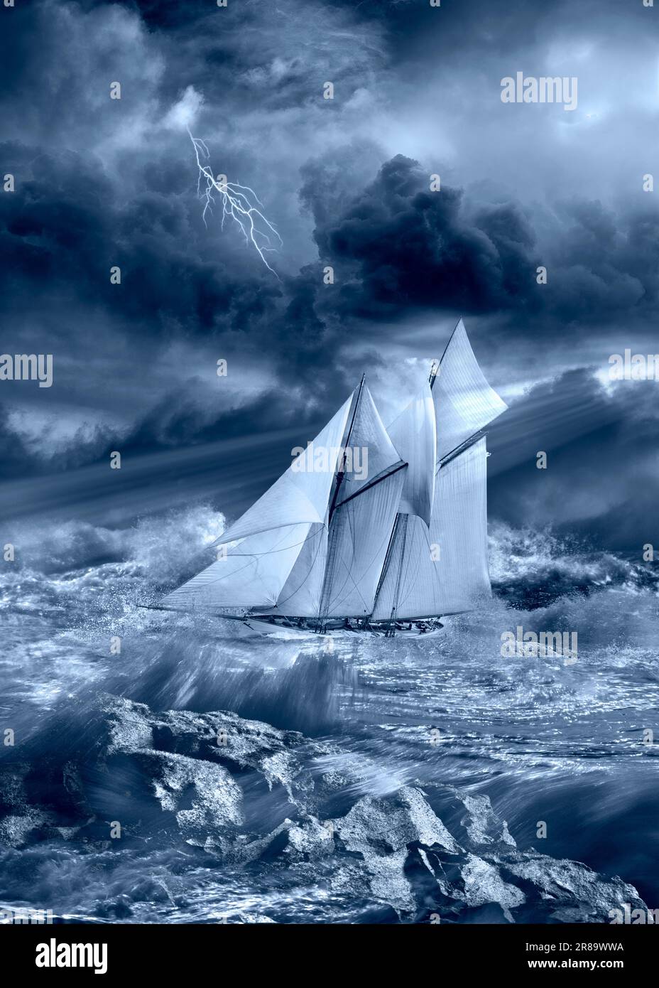 Tempest storm hi-res stock photography and images - Alamy