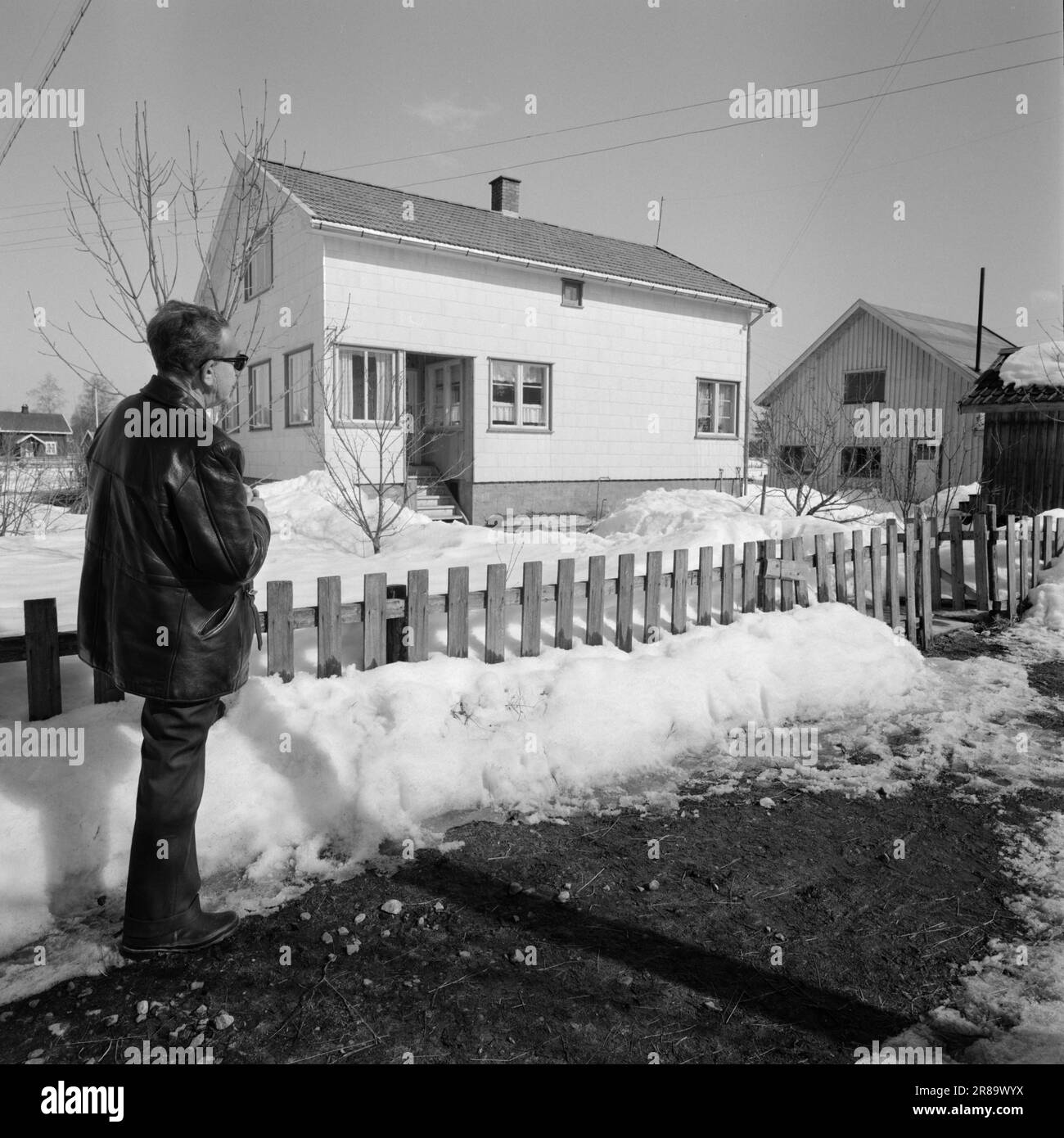 Current 18-9-1960: Norway's happiest man Einar Pedersen was blind for ...