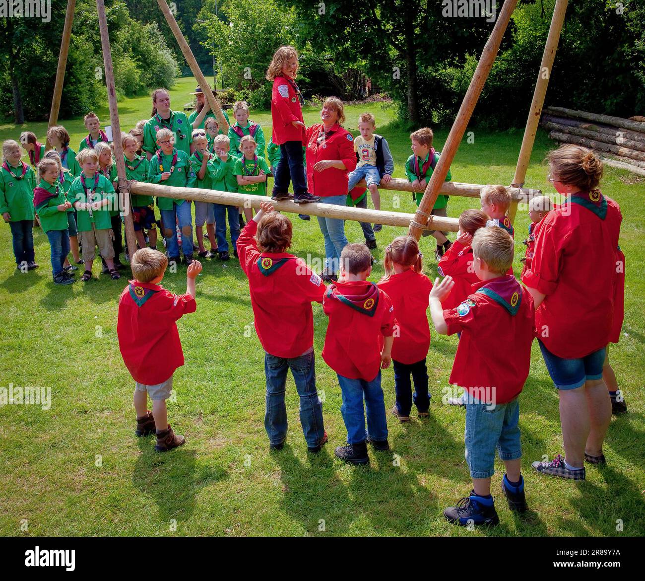 Welcome child group hi-res stock photography and images - Alamy