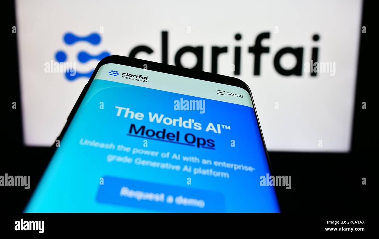 Smartphone with website of US artificial intelligence company Clarifai ...