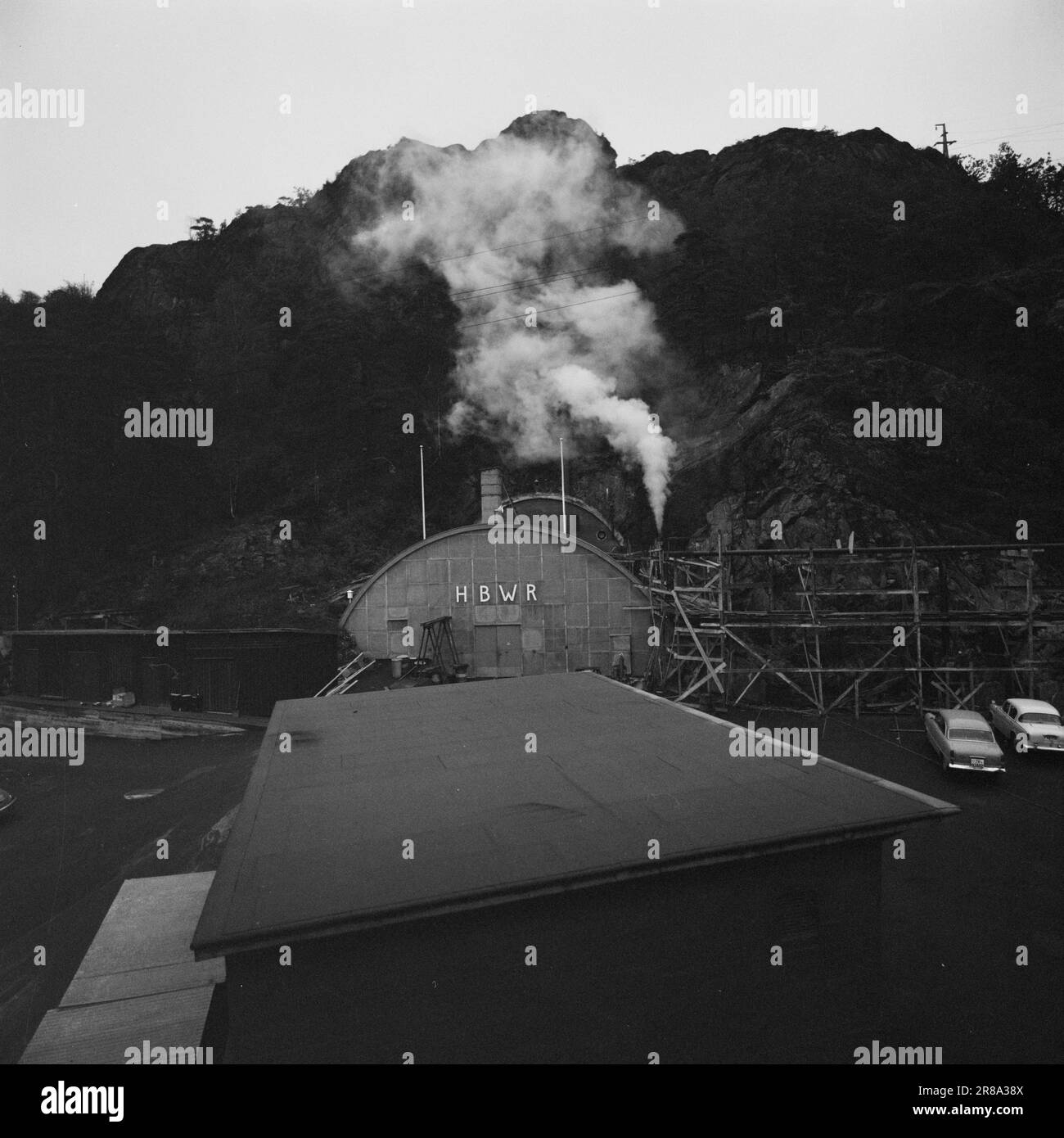 Actual 45-7-1960: For full atomic steam As the first country outside of ...