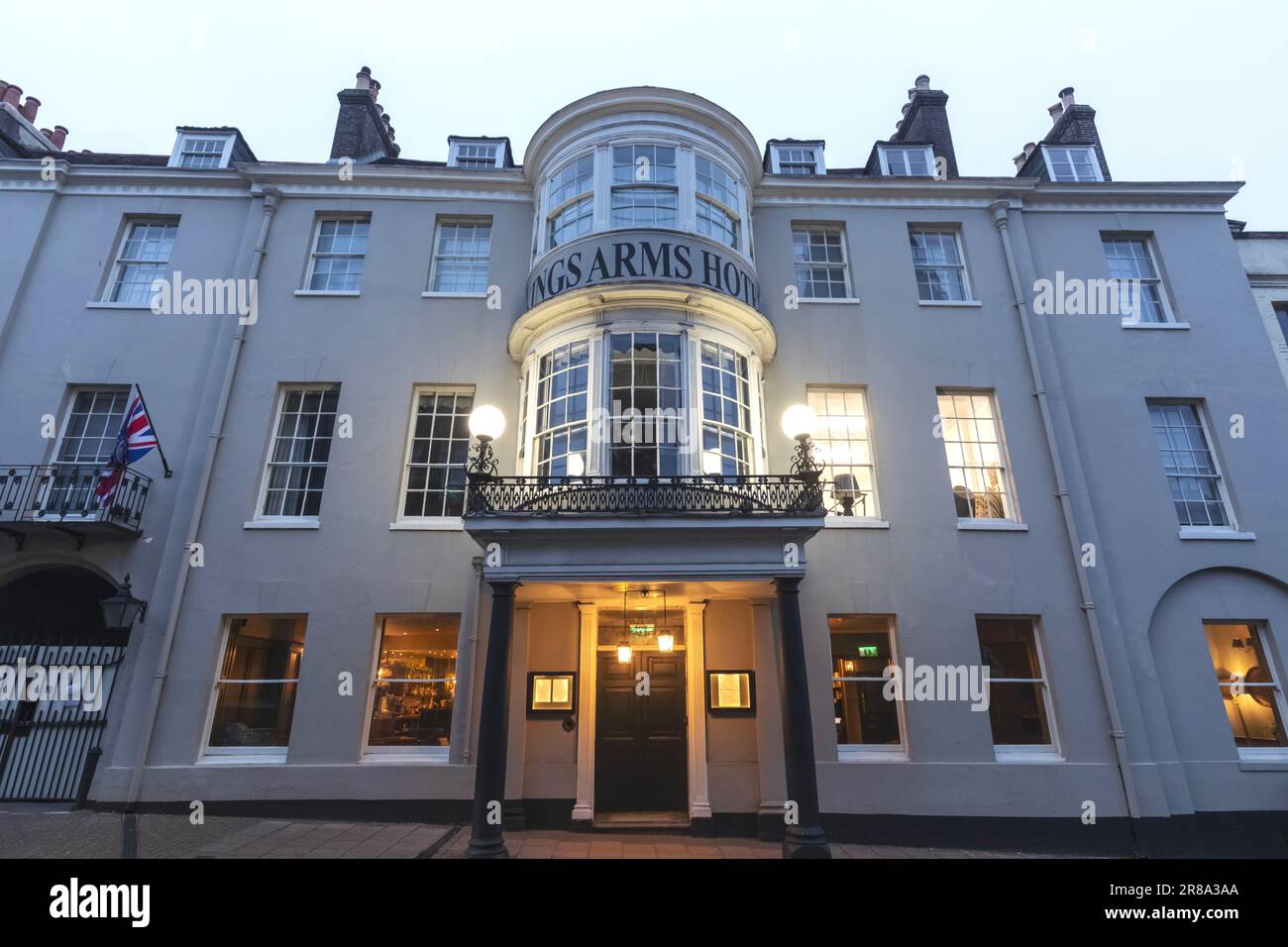 England, Dorset, Dorchester, Historic Kings Arms Hotel Stock Photo - Alamy