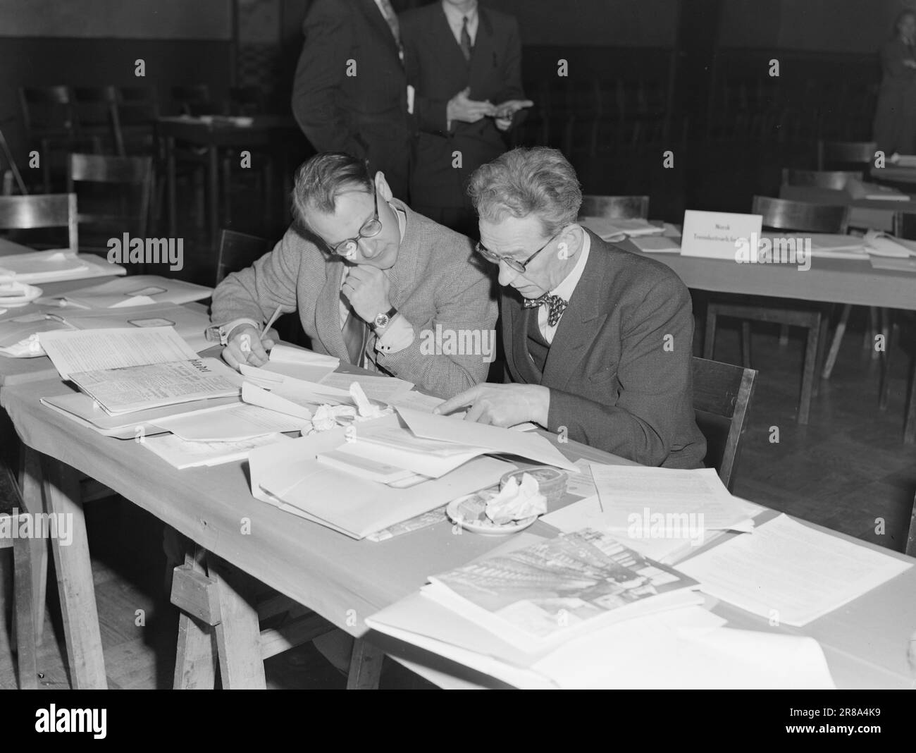 Trade union magazine Black and White Stock Photos & Images - Alamy