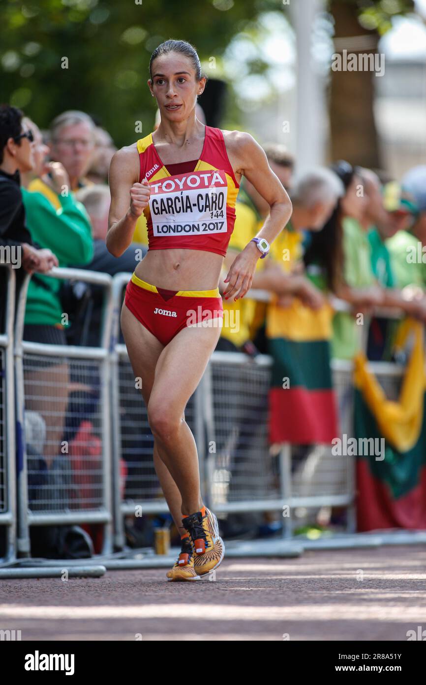 Laura GARCÍA-CARO participating in the 20 Kilometres Race Walk at the ...