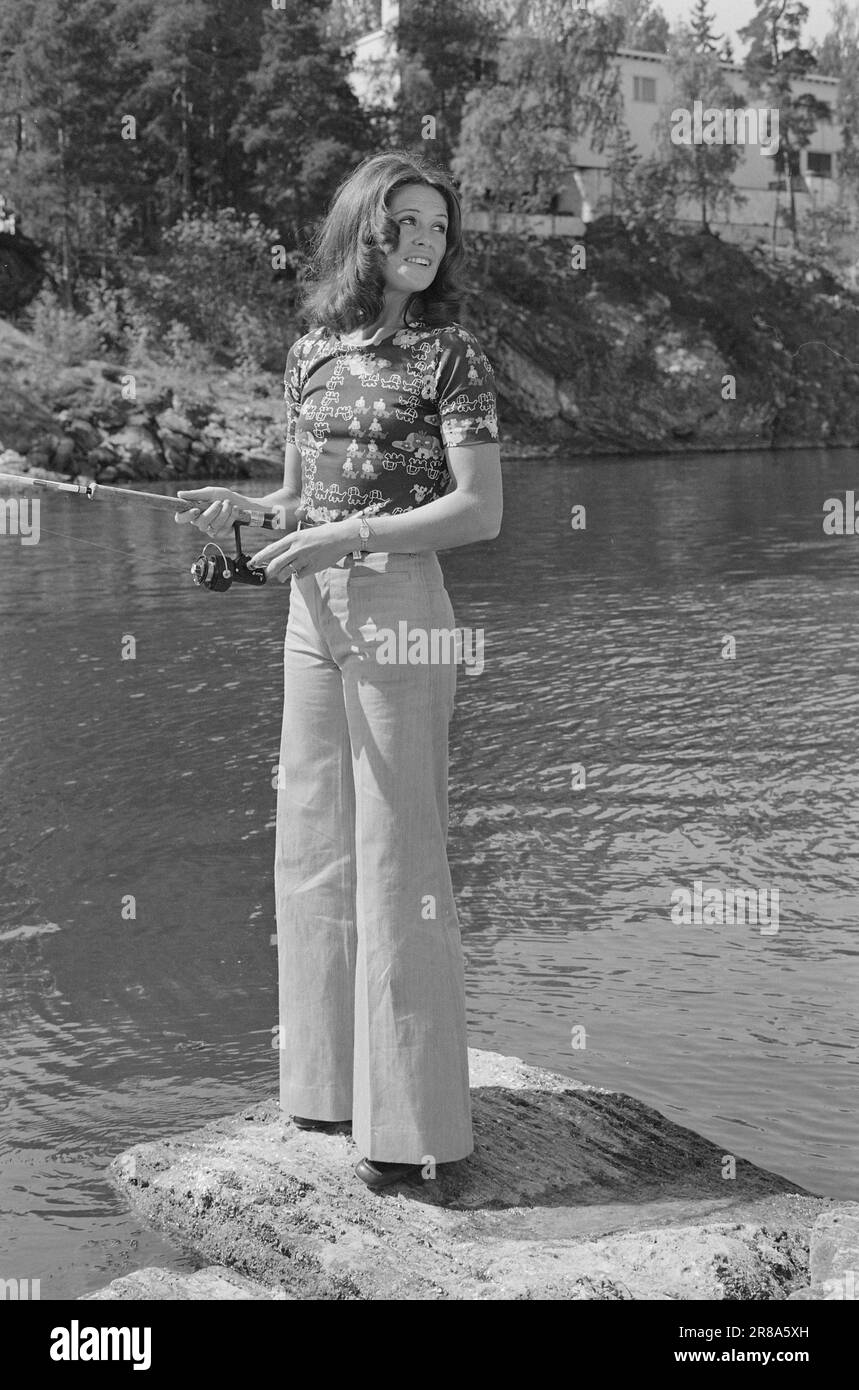 Current 21 - 1974: Wenche at homeWenche Myhre - from storming success ...