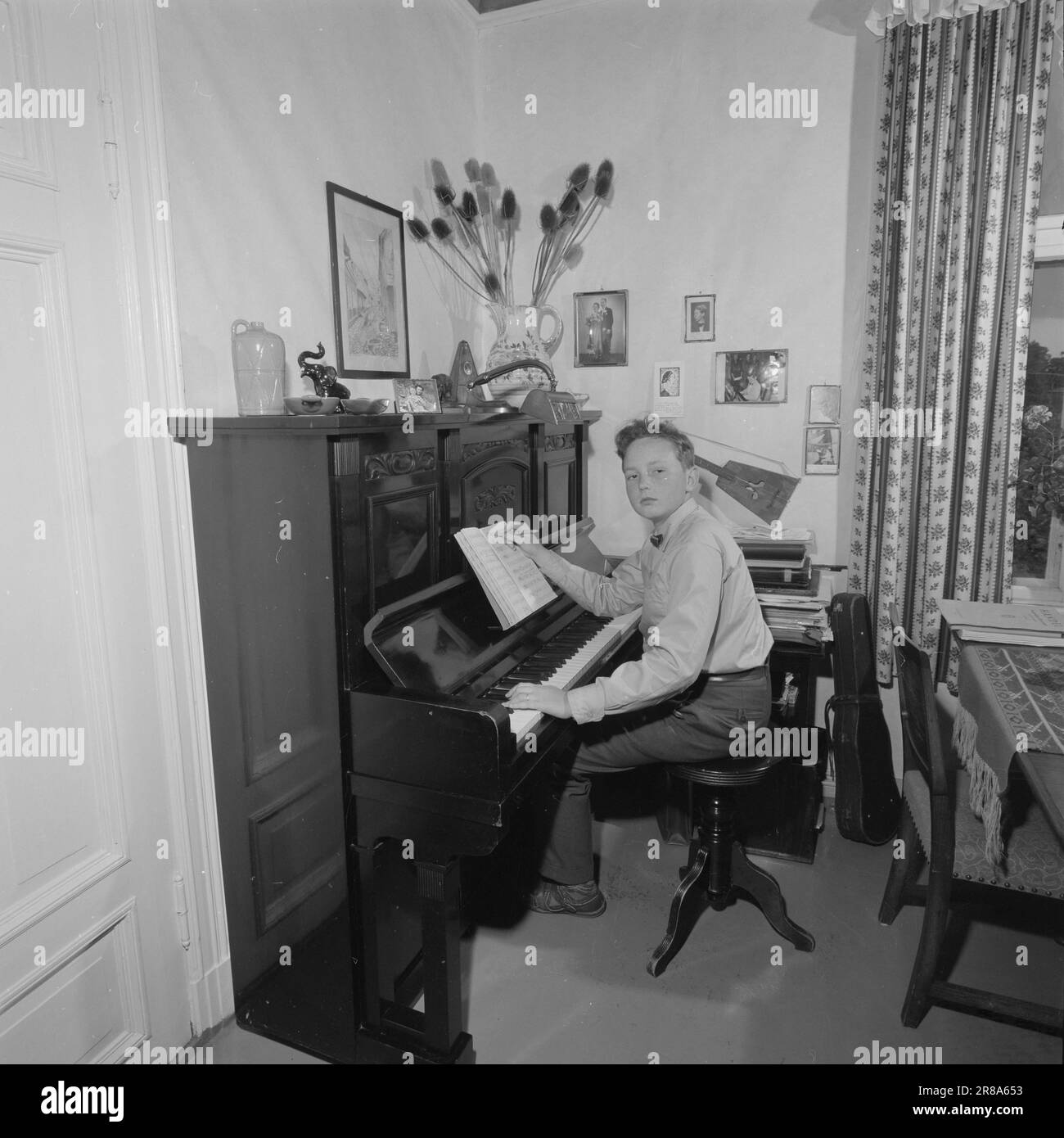 Current 33-7-1960: Composer at 14 Trond Kverno, 14 years old, has ...