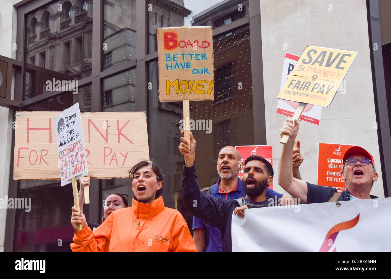 London, England, UK. 20th June, 2023. Members of homelessness charity ...