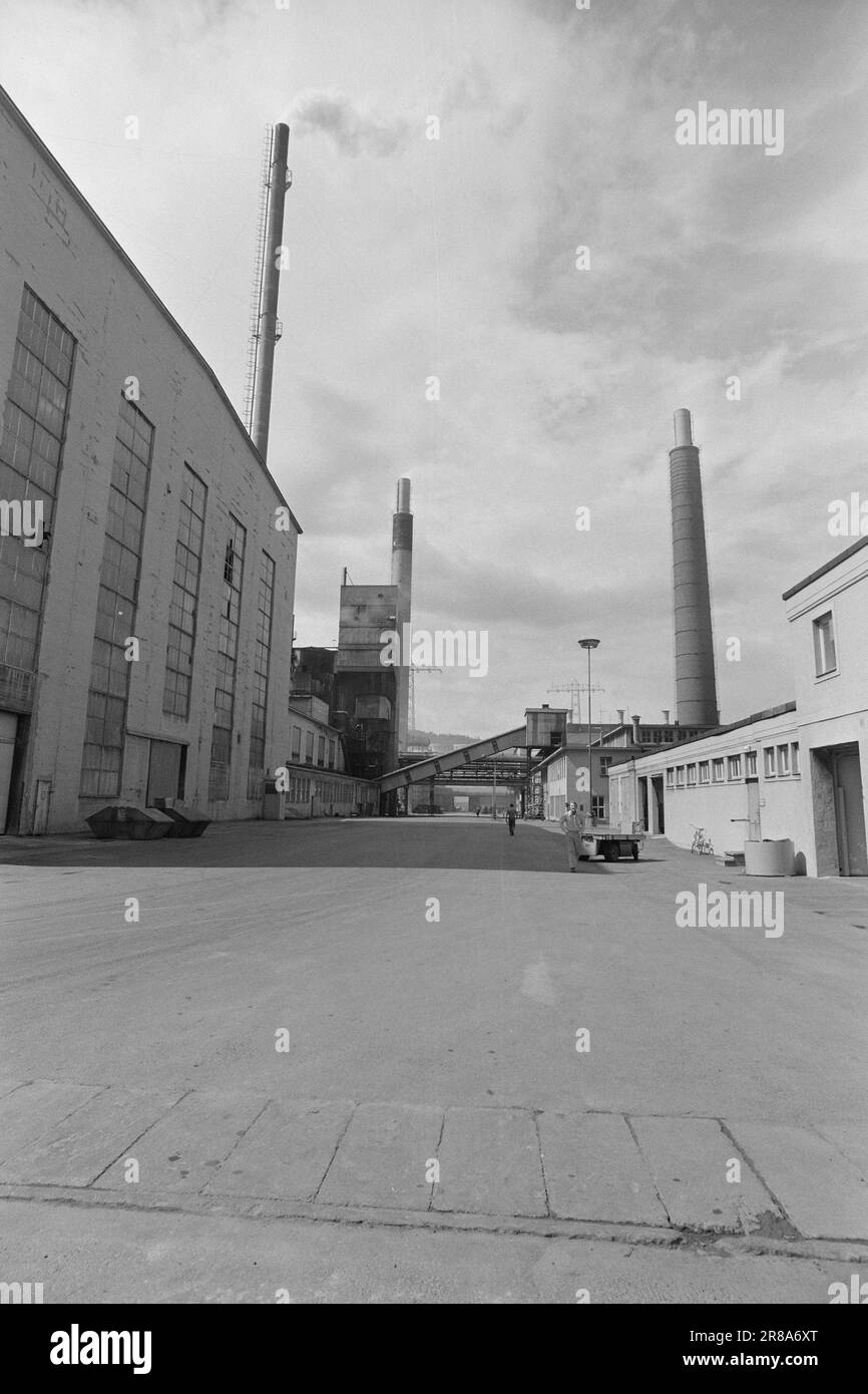 Hydro processed Black and White Stock Photos & Images - Alamy