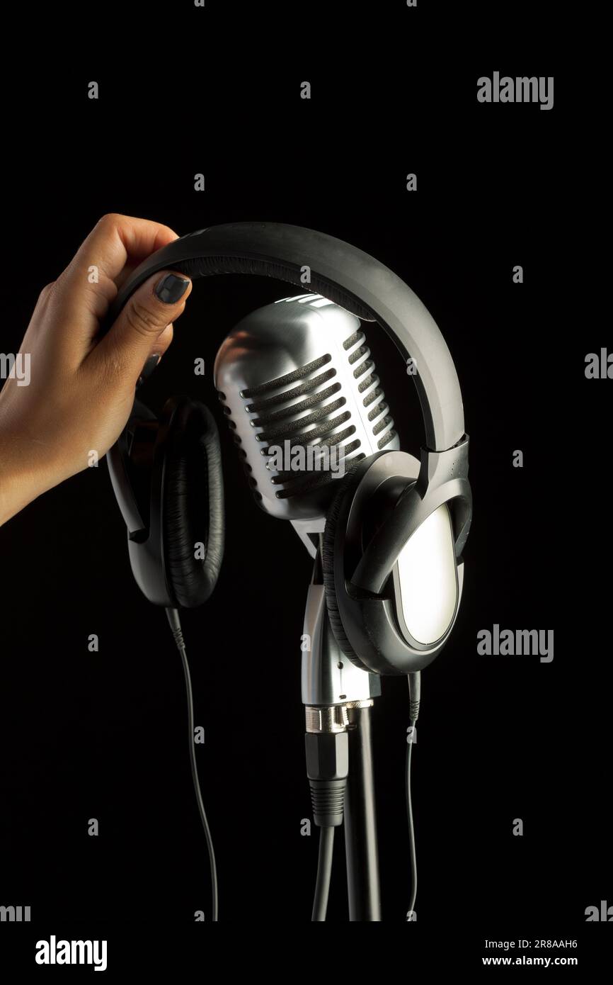audio microphone retro style Stock Photo - Alamy