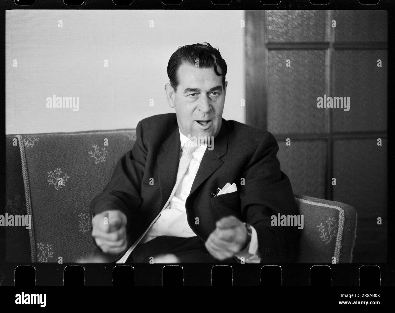 Current 40-8-1960: At the bottom of the inverted pyramid. Peder Søiland ...