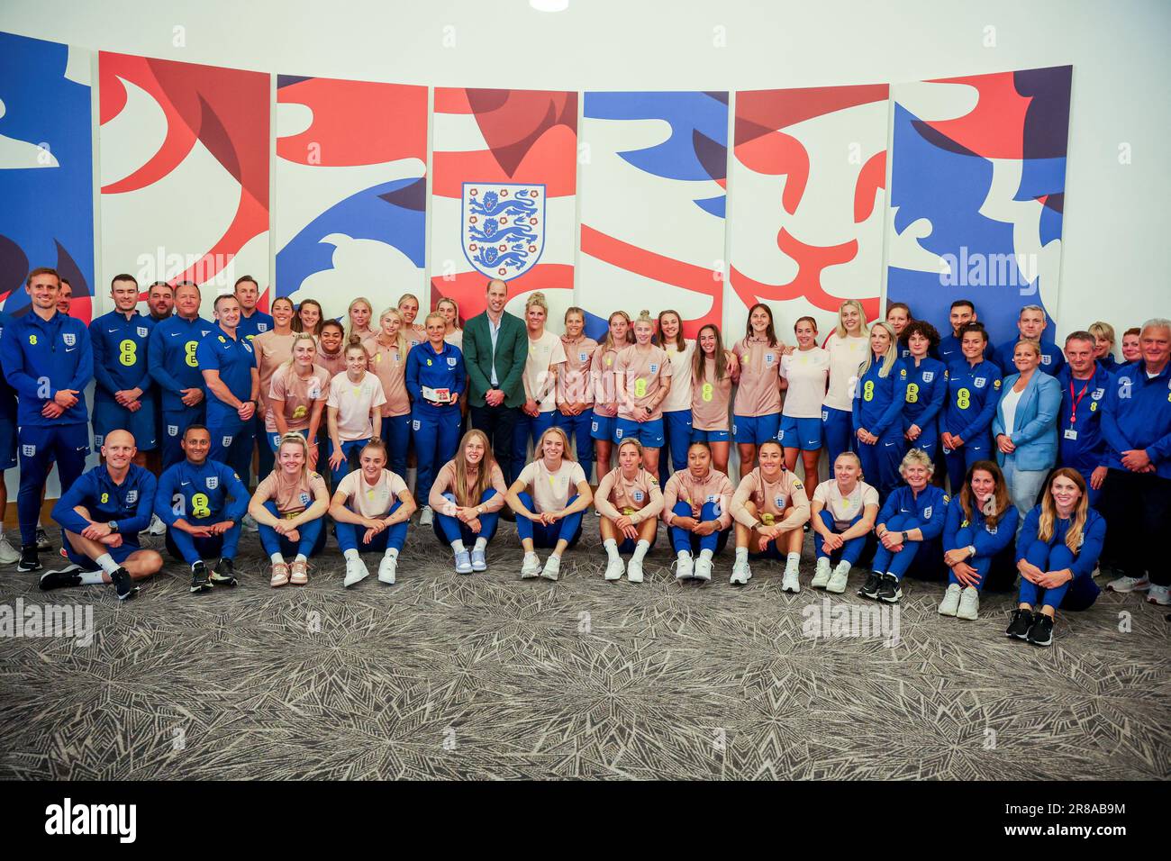 The Prince of Wales poses with the England Women's football squad ...