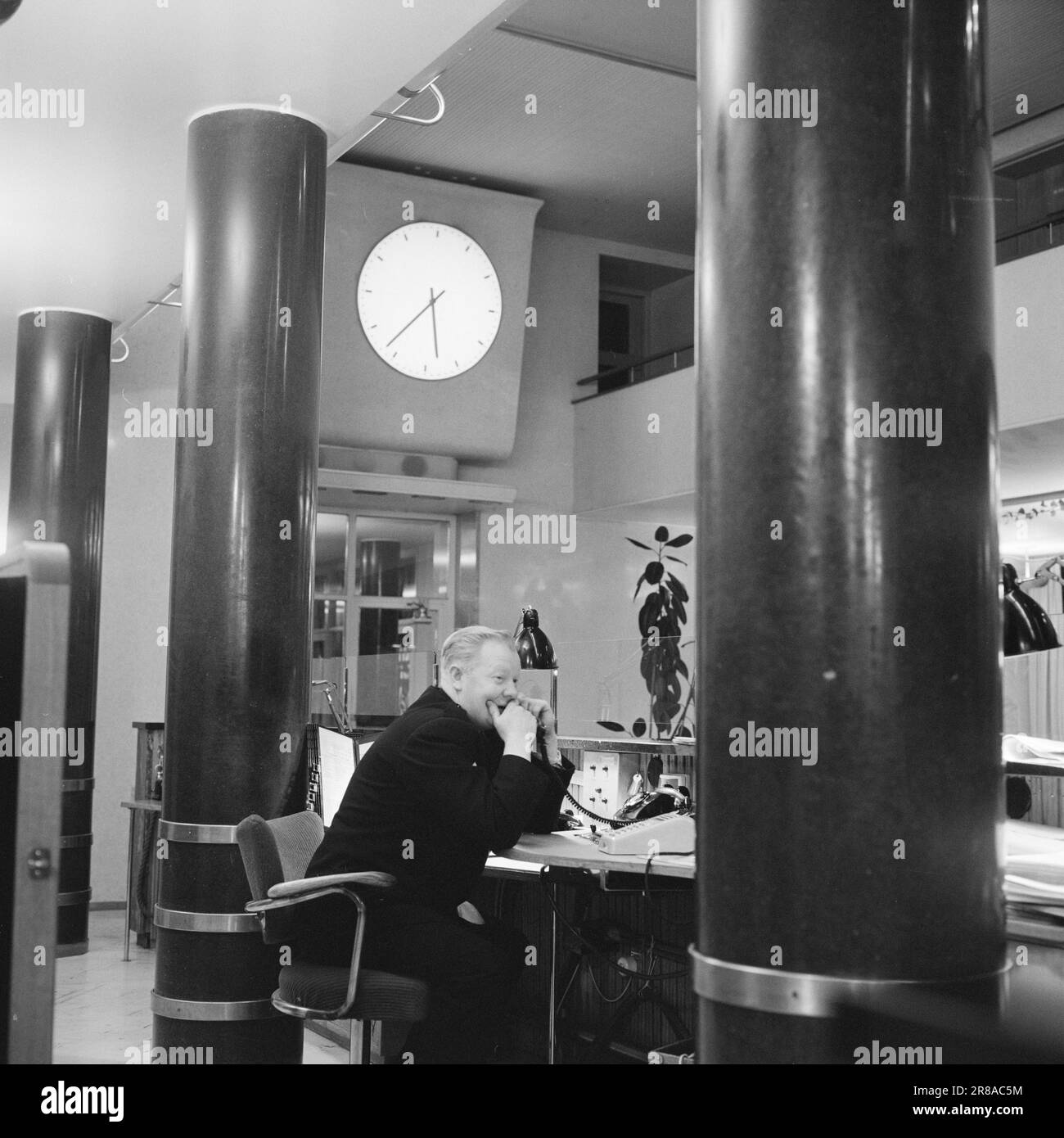 Actual 19-1-1960: Go mother, everyone This is Norwegian National ...