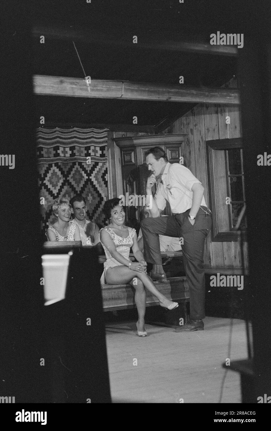 Actual 29-8-1960: Fourteen days for one hour. Norsk TV worked night and ...