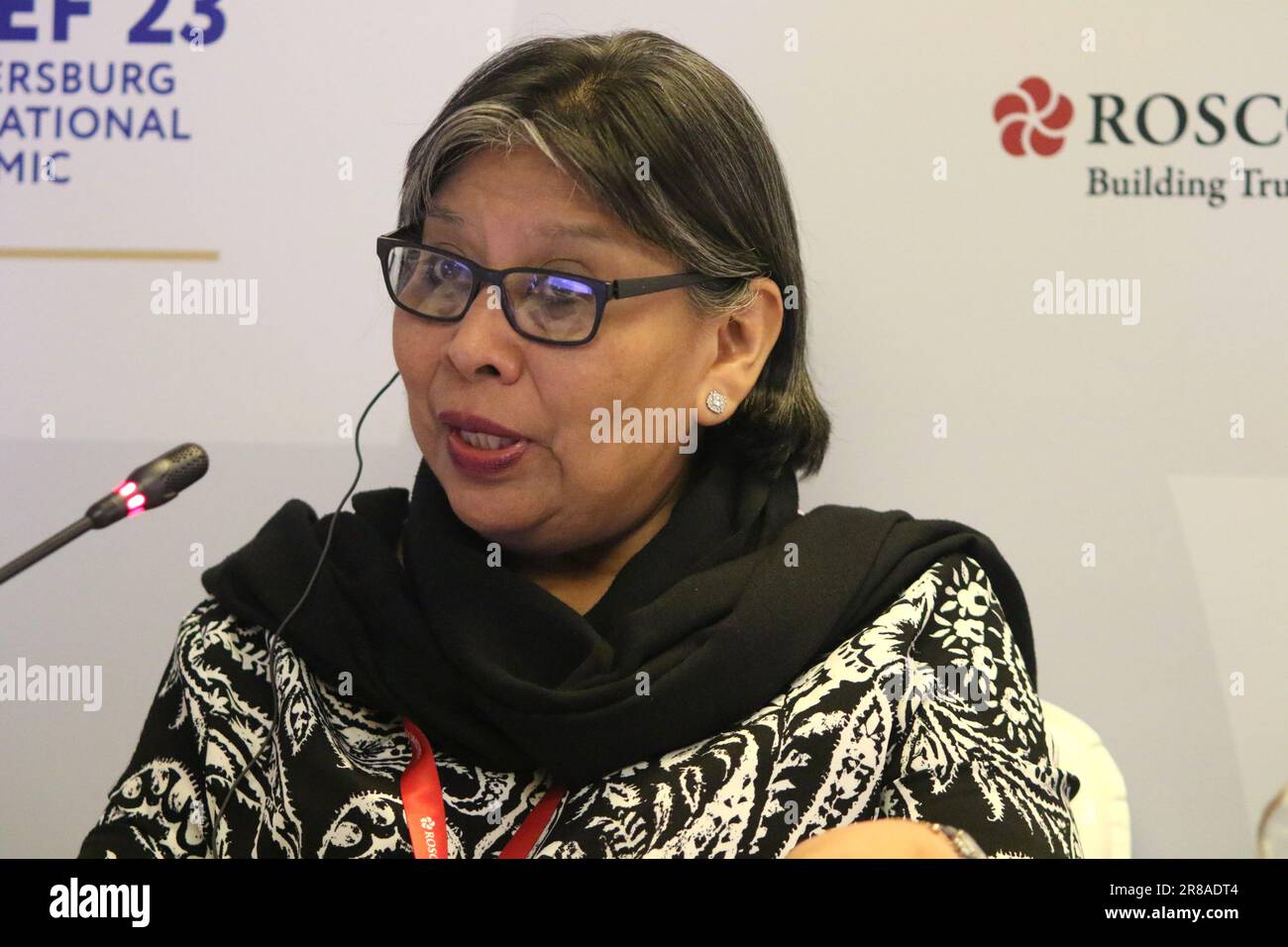 Martha Veronica Reyes Alvarez, Minister of Health of the Republic of ...