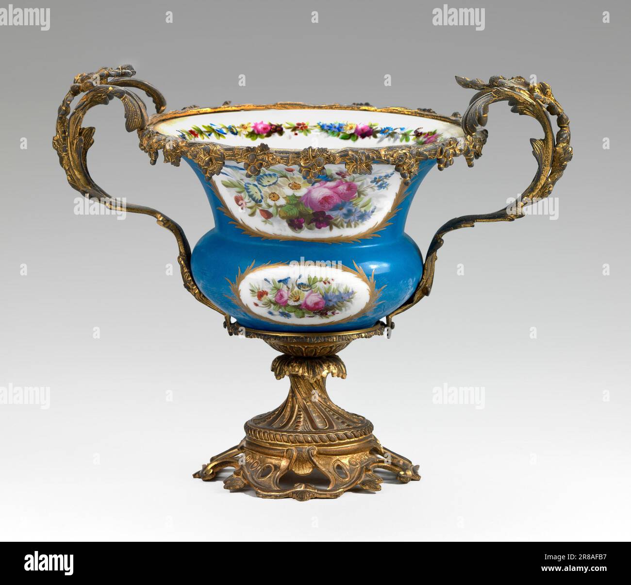 Sevres porcelain museum hi-res stock photography and images - Alamy