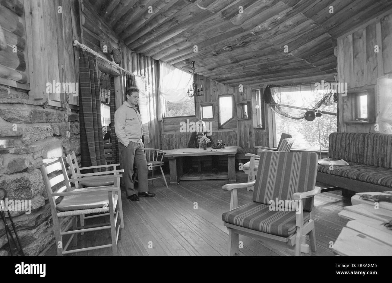 Actual 26 - 5 - 1974: Shafts and kinks for touristsBrekkestranda Hotell ...