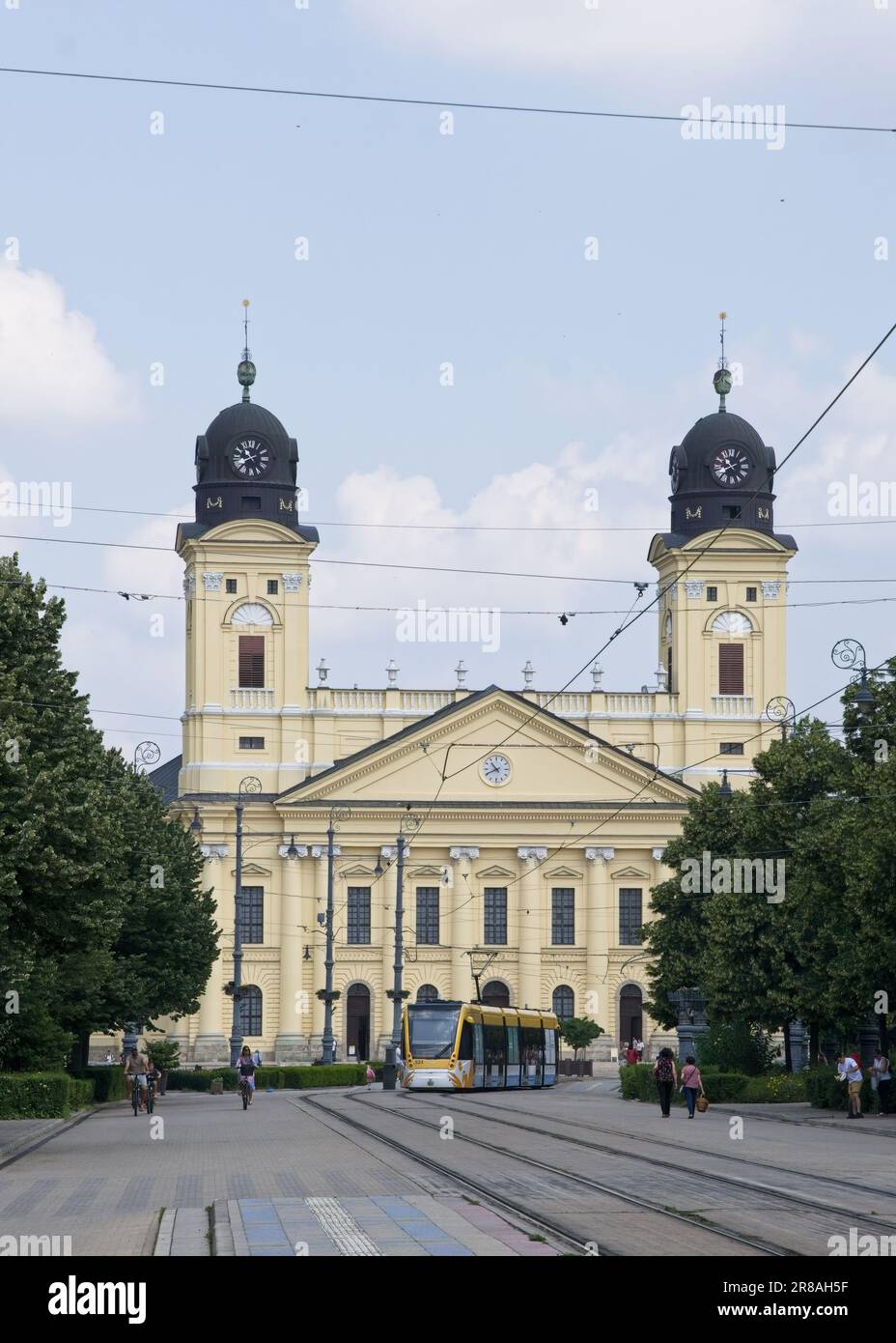 Beautiful hungarian catholic church hi-res stock photography and images ...