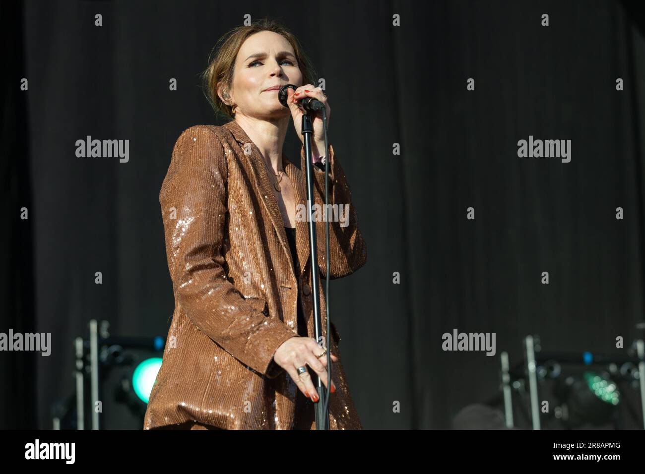 Nina june singer hi-res stock photography and images - Alamy